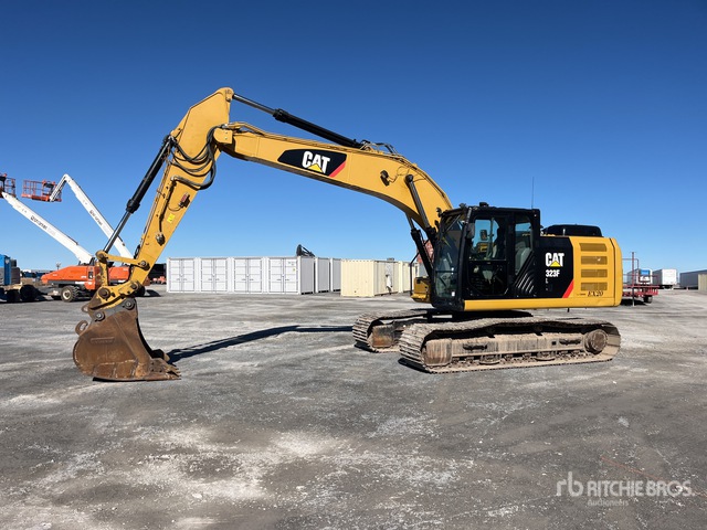 2016 Cat 323F L Tracked Excavator | Ritchie Bros. Auctioneers