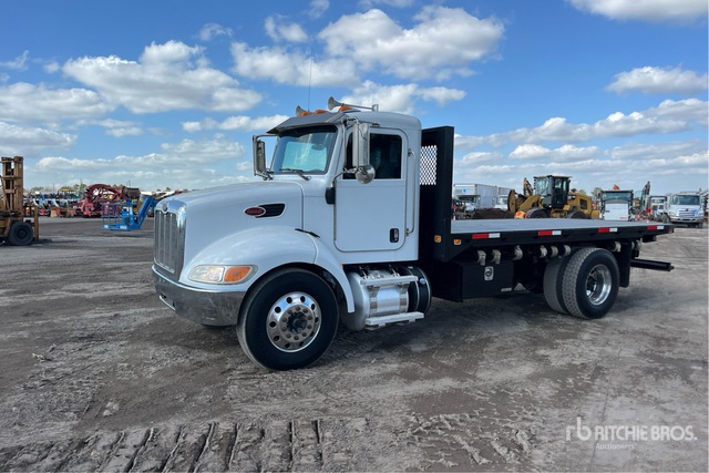 2014 Peterbilt 337 4x2 Flatbed Truck | Ritchie Bros. Auctioneers