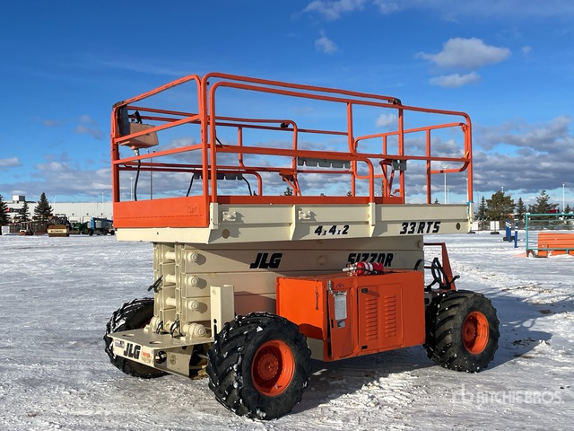 2000 JLG 33 RTS 4x4 Dual Fuel Scissor Lift | Ritchie Bros. Auctioneers