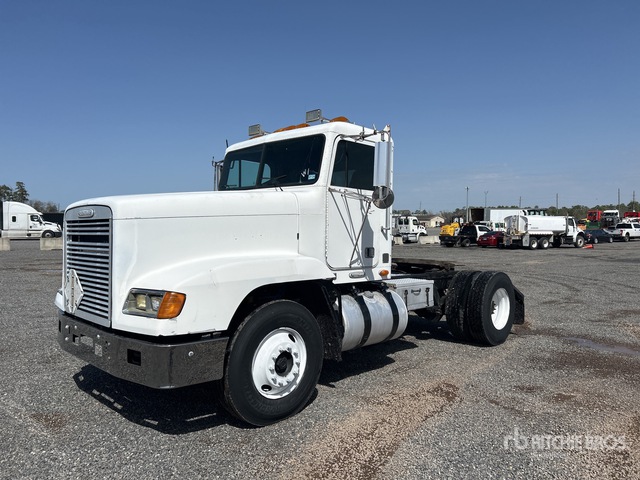 1998 Freightliner FLD 120 4x2 S/A Day Cab Truck Tractor | Ritchie Bros ...