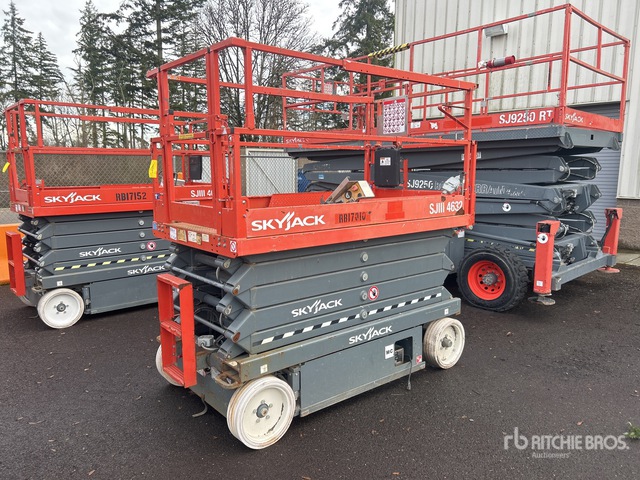 2017 Skyjack SJ4632 Electric Scissor Lift | Ritchie Bros. Auctioneers