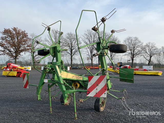 Stoll Z 585 Pro Hay Tedder | Ritchie Bros. Auctioneers