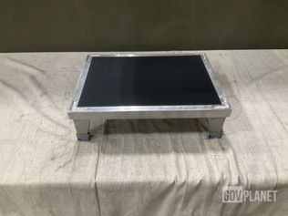 Surplus (30) Phelan 5058-1 Surgical Cast Aluminum Stackable Step Stools ...