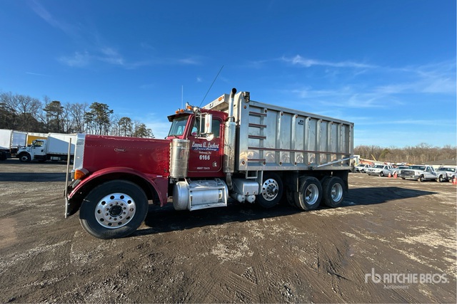 2000 Peterbilt 379 8x4 8x4 Tipper Truck | Ritchie Bros. Auctioneers
