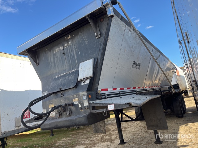 2014 Trail King OLB32NGH 37 ft Tri/A Live Bottom Trailer | Ritchie Bros ...