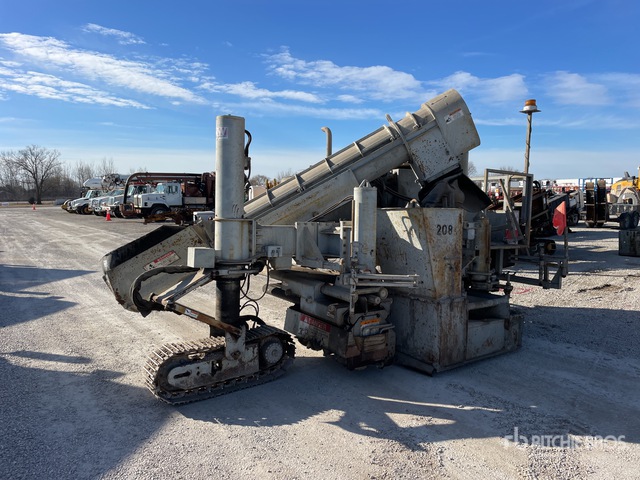 1997 Power Curbers 5700B Curb and Gutter Machine | Ritchie Bros ...