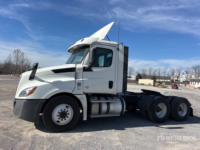 2018 Freightliner Cascadia 126 6x4 Day Cab Prime Mover | Ritchie Bros ...