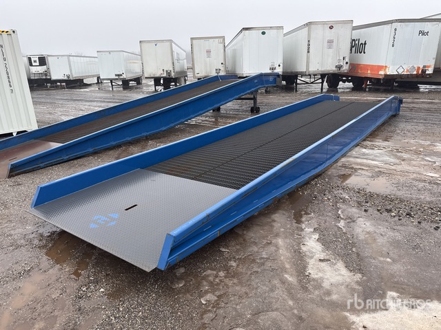 Bluff Manufacturing 16SYS8436L-C Loading Ramp | Ritchie Bros. Auctioneers
