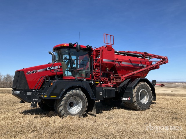 2015 Case 4540 70 ft 4x4 Floater Épandeur d'engrais automoteur ...