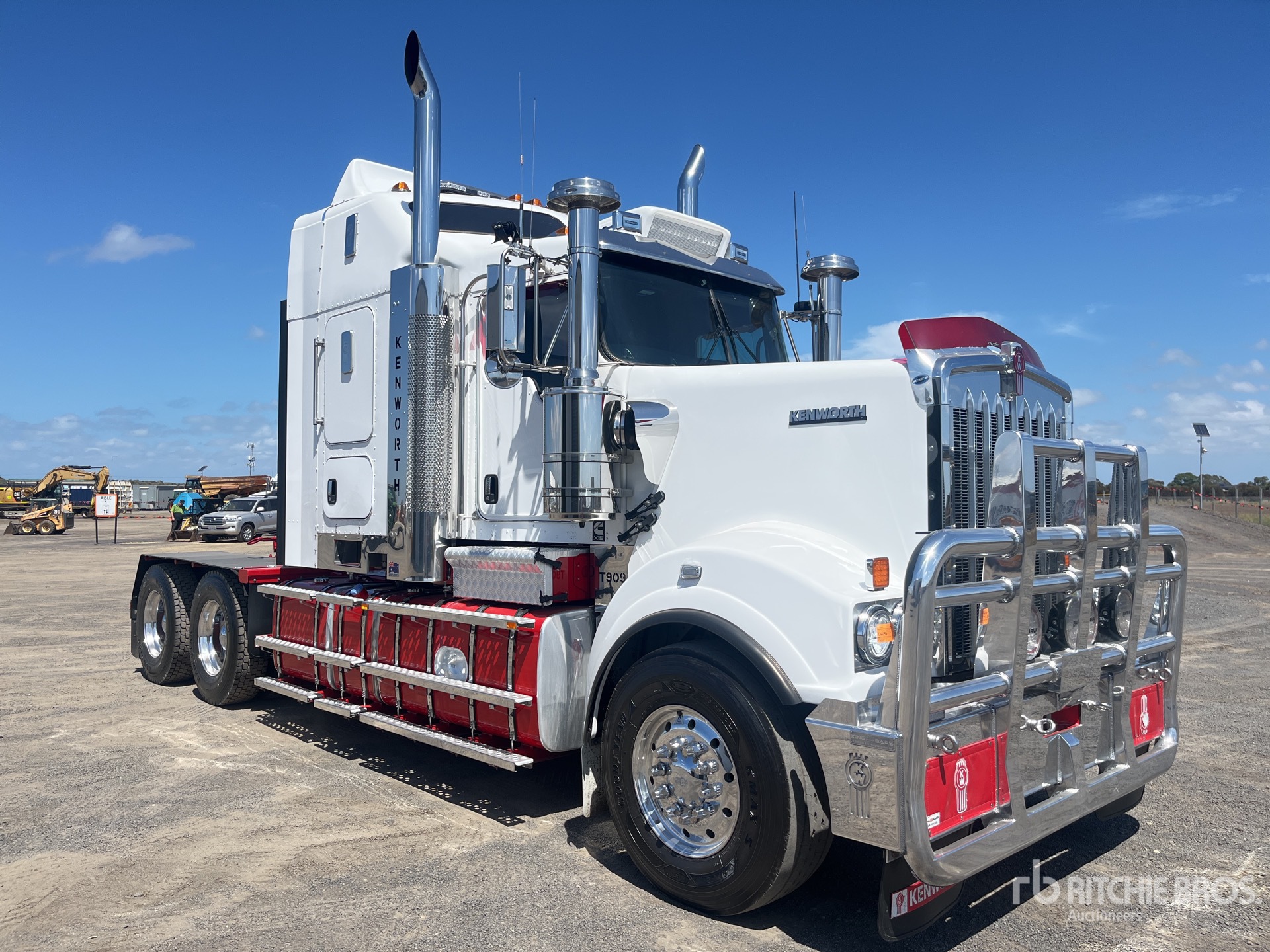 2022 Kenworth T909 6x4 Cabina con cuccetta per trattore stradale ...