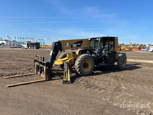 2013 Cat TL943C Telehandler | Ritchie Bros. Auctioneers
