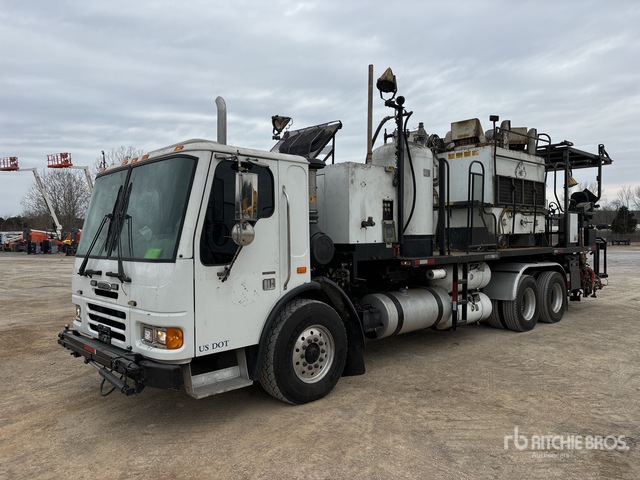 Freightliner Condor Trucks - Cab & Chassis transport quote to Cranford ...