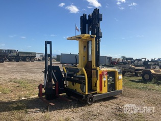 Hyster V30XMU Electric Swing Reach Forklift in Kapolei, Hawaii, United ...