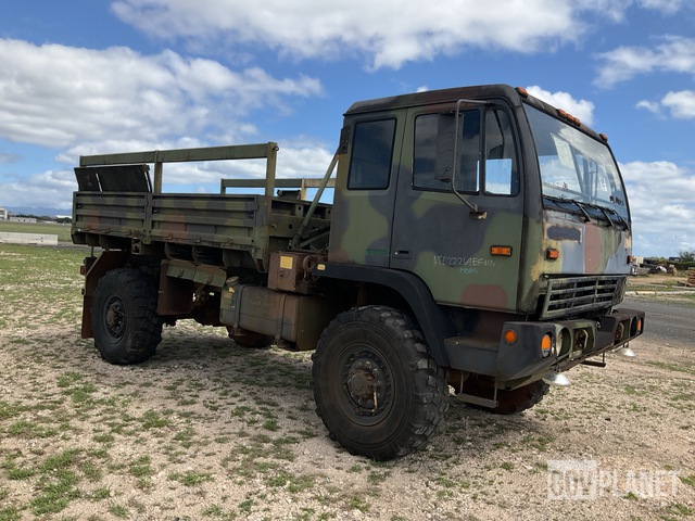 2003 Stewart & Stevenson M1078A1 LMTV 4x4 Cargo Truck in Kapolei ...