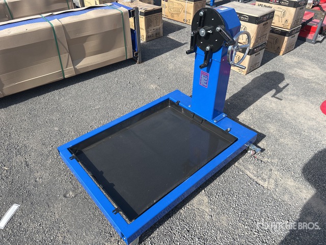 Multiquip 800 kg Gear Driven Engine Stand (Unused) | Ritchie Bros ...