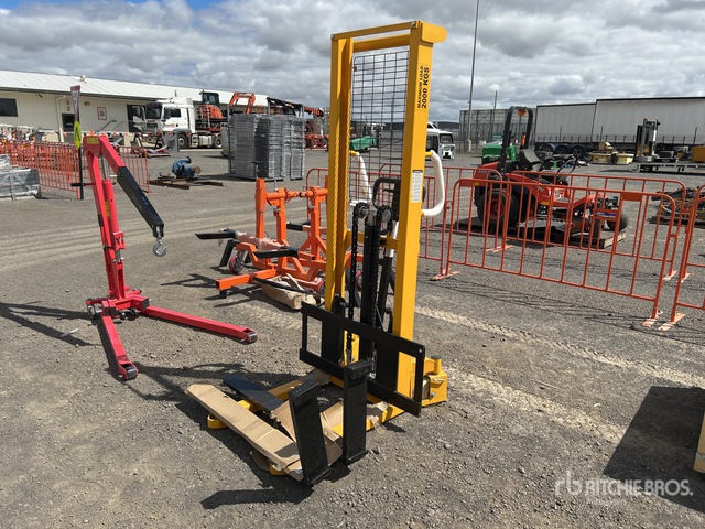 Multiquip 2000 kg 2 m Stacking Pallet Jack (Unused) | Ritchie Bros ...