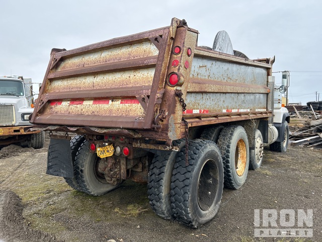 1998 Mack RD688S 8x6 T/A Dump Truck in Barrow, Alaska, United States ...