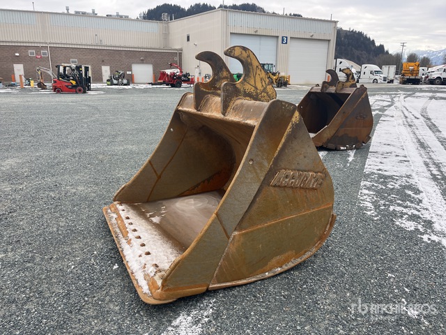 Accurate 72 in Q/C Cleanup Excavator Bucket - Fits Cat 336FL | Ritchie ...