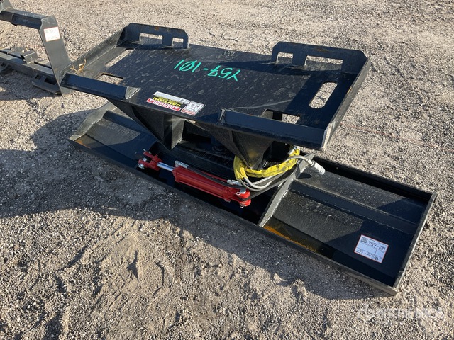 Wildcat 72 in Straight Skid Steer Dozer (Unused) | Ritchie Bros ...