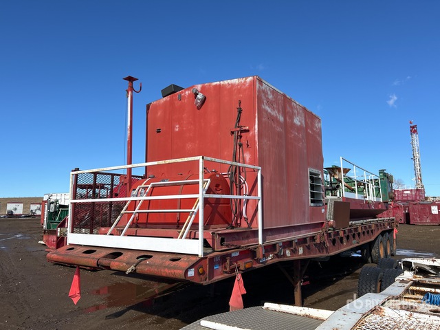 2004 Peerless 110698 lb 46 ft Tri/A Flatbed Oilfield Trailer | Ritchie Bros. Auctioneers