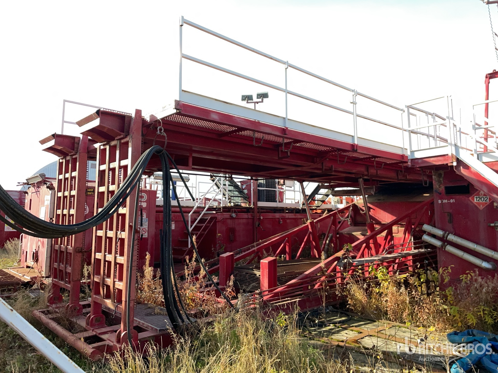 48 Ft x 10 Ft Hydraulic Lift Drive-On Infraestructura | Ritchie Bros ...