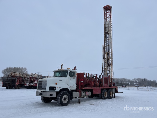 1998 International 5000 Paystar 6x4 Drill Truck | Ritchie Bros. Auctioneers