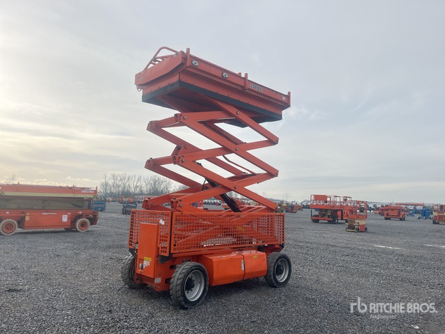 2015 JLG 3369LE Electric Scissor Lift | Ritchie Bros. Auctioneers