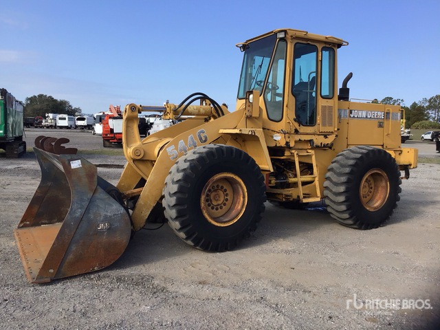 1993 John Deere 544G Wheel Loader | Ritchie Bros. Auctioneers