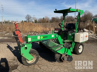 2019 Lay-Mor SM300 Self-Propelled Broom in Fort Wayne, Indiana, United ...