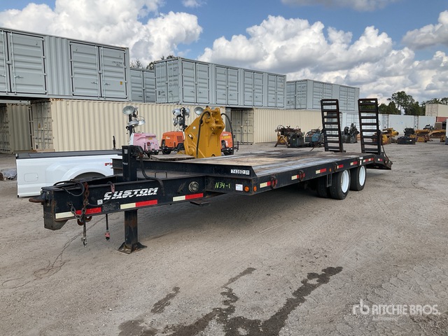 2014 Lucon 10T202ALPHD 20 ft T/A Equipment Trailer | Ritchie Bros ...