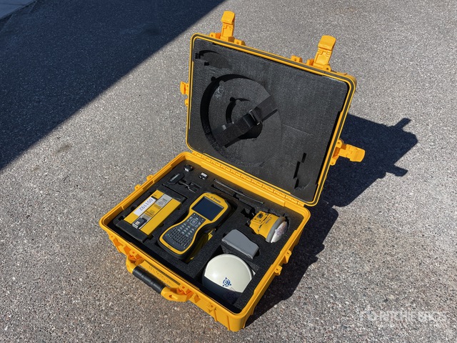 Trimble SPS855 & SPS985L Smart Antenna GPS Receiver Kit | Ritchie Bros ...