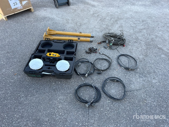 Trimble 3D GPS Control kit with Cat Next Gen EXC Earthworks Install Kit ...