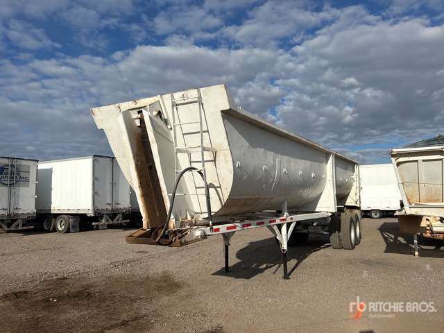 1979 MRQM 33 ft T/A Frameless End Dump Trailer | Ritchie Bros. Auctioneers