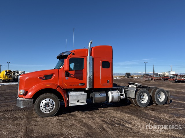 2017 Peterbilt 567 6x4 T/A Sleeper Truck Tractor | Ritchie Bros ...
