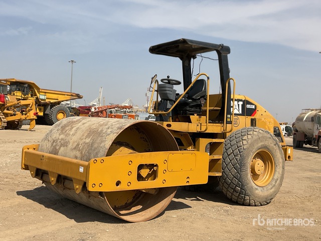 2016 Cat CS-533E Rodillo compactador | Ritchie Bros. Auctioneers