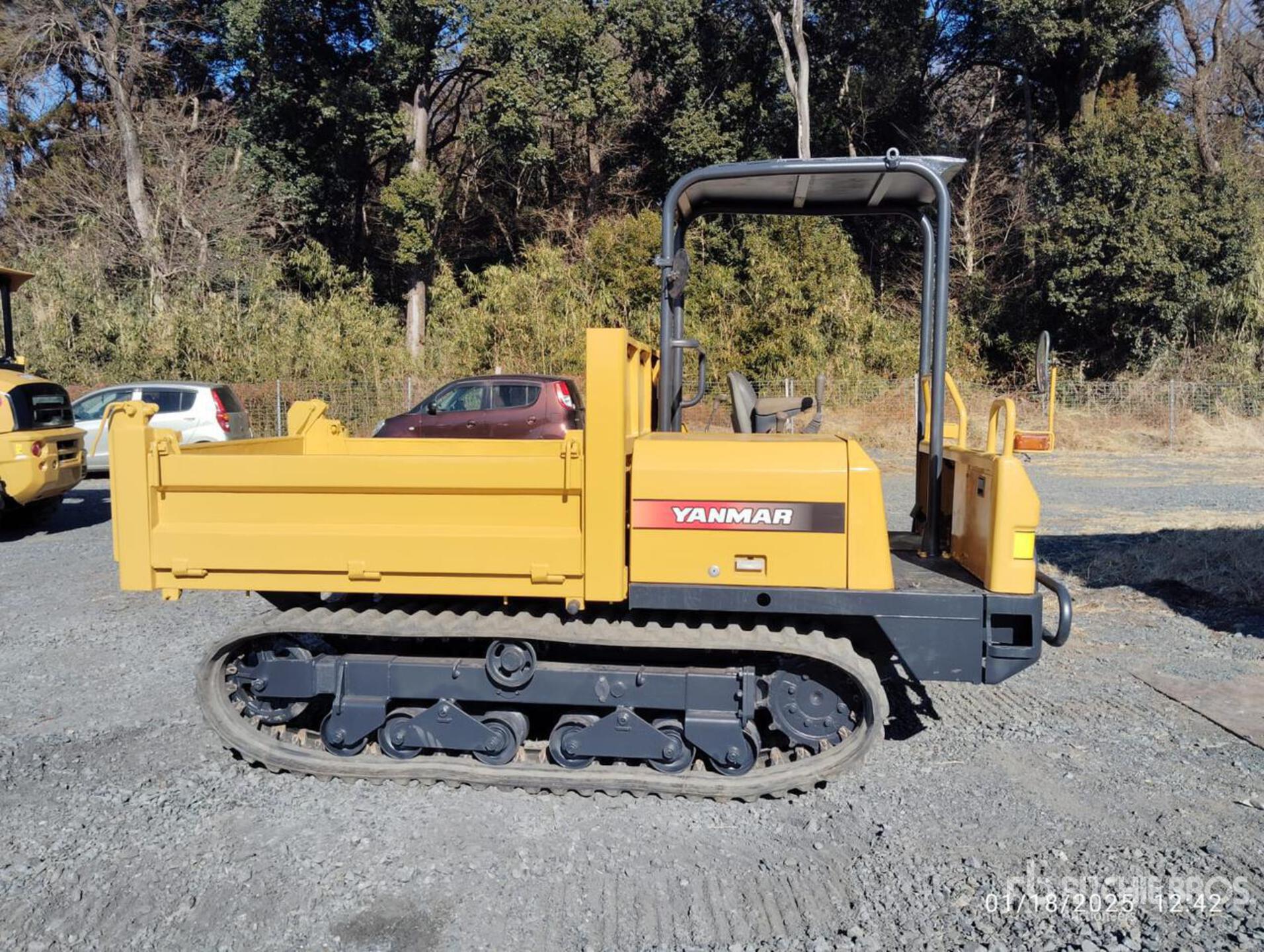 2006 Yanmar C30R-2 Crawler Dumper | Ritchie Bros. Auctioneers