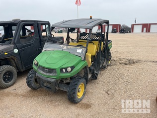 2019 John Deere Gator 4x4 Utility Vehicle in Ponder, Texas, United ...