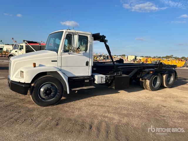 1999 Freightliner FL70 4x2 Roll-Off Truck | Ritchie Bros. Auctioneers