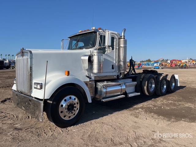 2006 Kenworth W900 8x4 Heavy Haul Tracteur Routier | Ritchie Bros ...