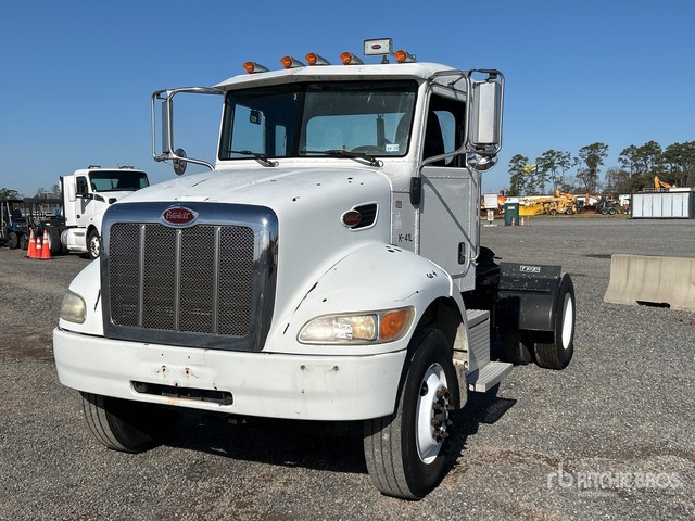 2011 Peterbilt 337 4x2 S/A Day Cab Truck Tractor | Ritchie Bros. Auctioneers