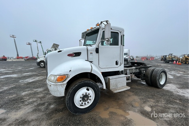 2011 Peterbilt 337 4x2 S/A Day Cab Truck Tractor | Ritchie Bros ...