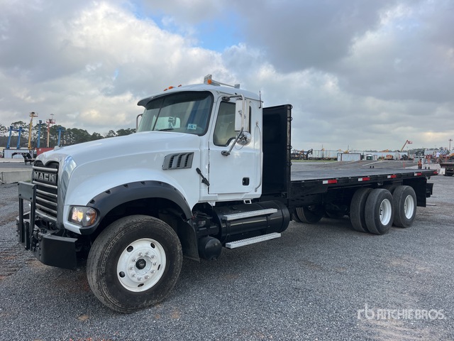 2010 Mack GU713 6x4 Flatbed Truck | Ritchie Bros. Auctioneers