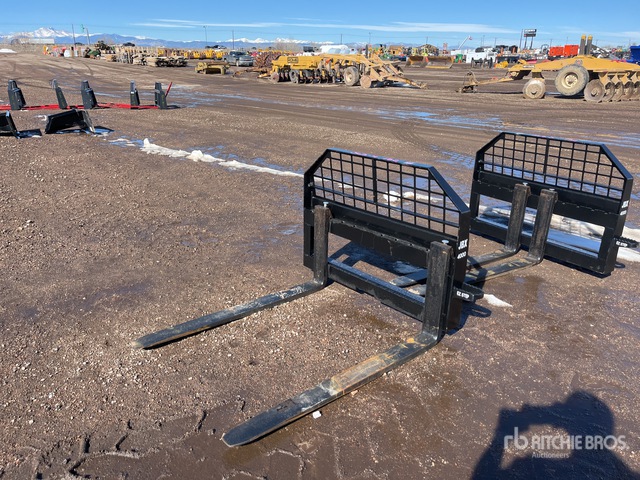 JBX 4000 48 in Skid Steer Forks (Unused) | Ritchie Bros. Auctioneers