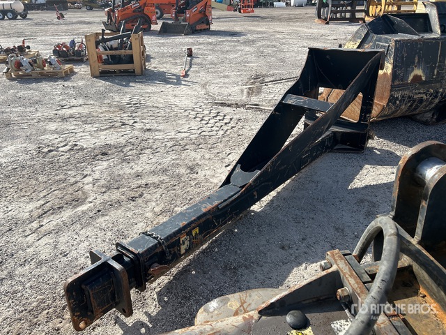 Cat Q/C Wheel Loader Material Handling Arm | Ritchie Bros. Auctioneers