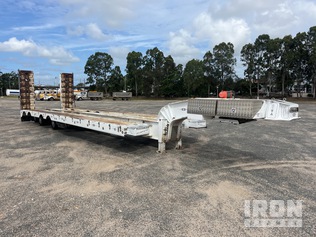 2023 Lustec 4 Rows of 4 Hydraulic Deck Widening Low Loader in Brisbane ...