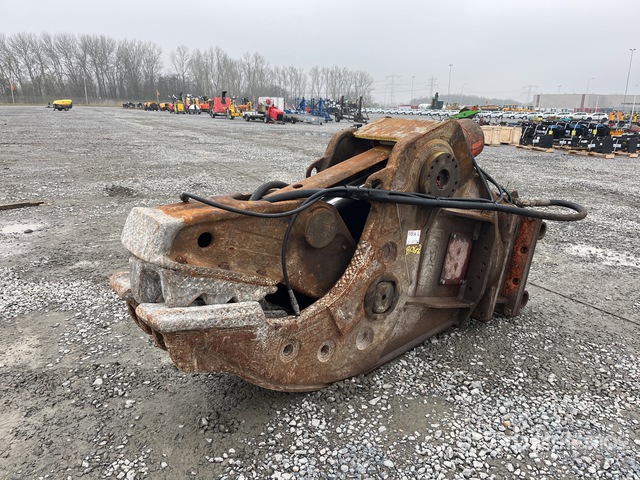 NPK Rotating Demolition Pulverizer | Ritchie Bros. Auctioneers