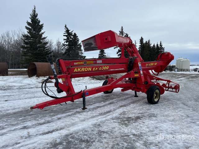 2015 Akron EXG300 10 ft Grain Extractor | Ritchie Bros. Auctioneers