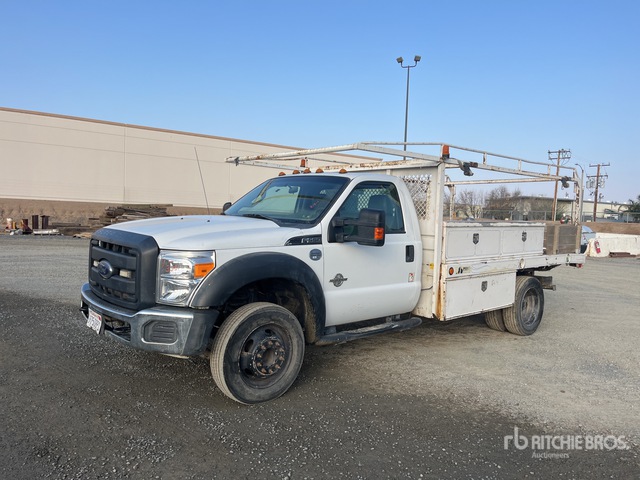 2014 Ford F-550 XL 4x2 Flatbed Truck | Ritchie Bros. Auctioneers
