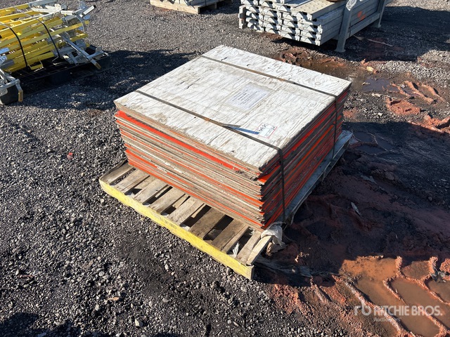 Quantity of (32) NYSDOT Reflective Road Signs | Ritchie Bros. Auctioneers