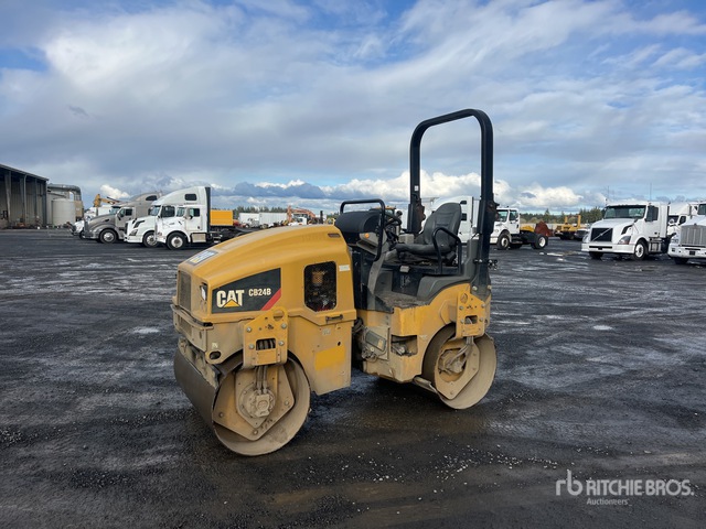 2019 Cat CB24B Double Drum Roller | Ritchie Bros. Auctioneers